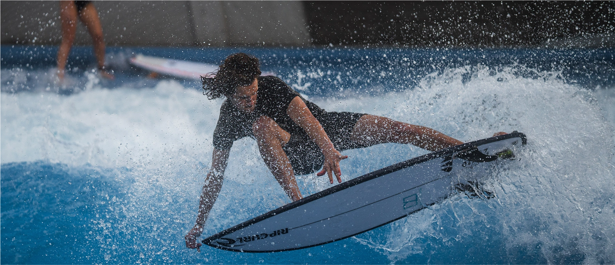 Urbansurf Zürich Surf Videos - Powered by Surf Eye